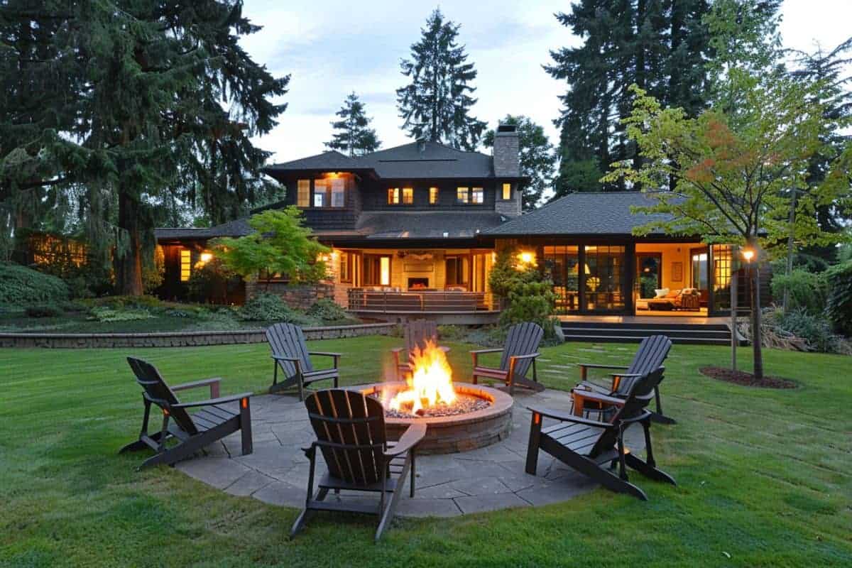 40 Stunning Fire Pit Ideas For Your Backyard - Restore Decor & More