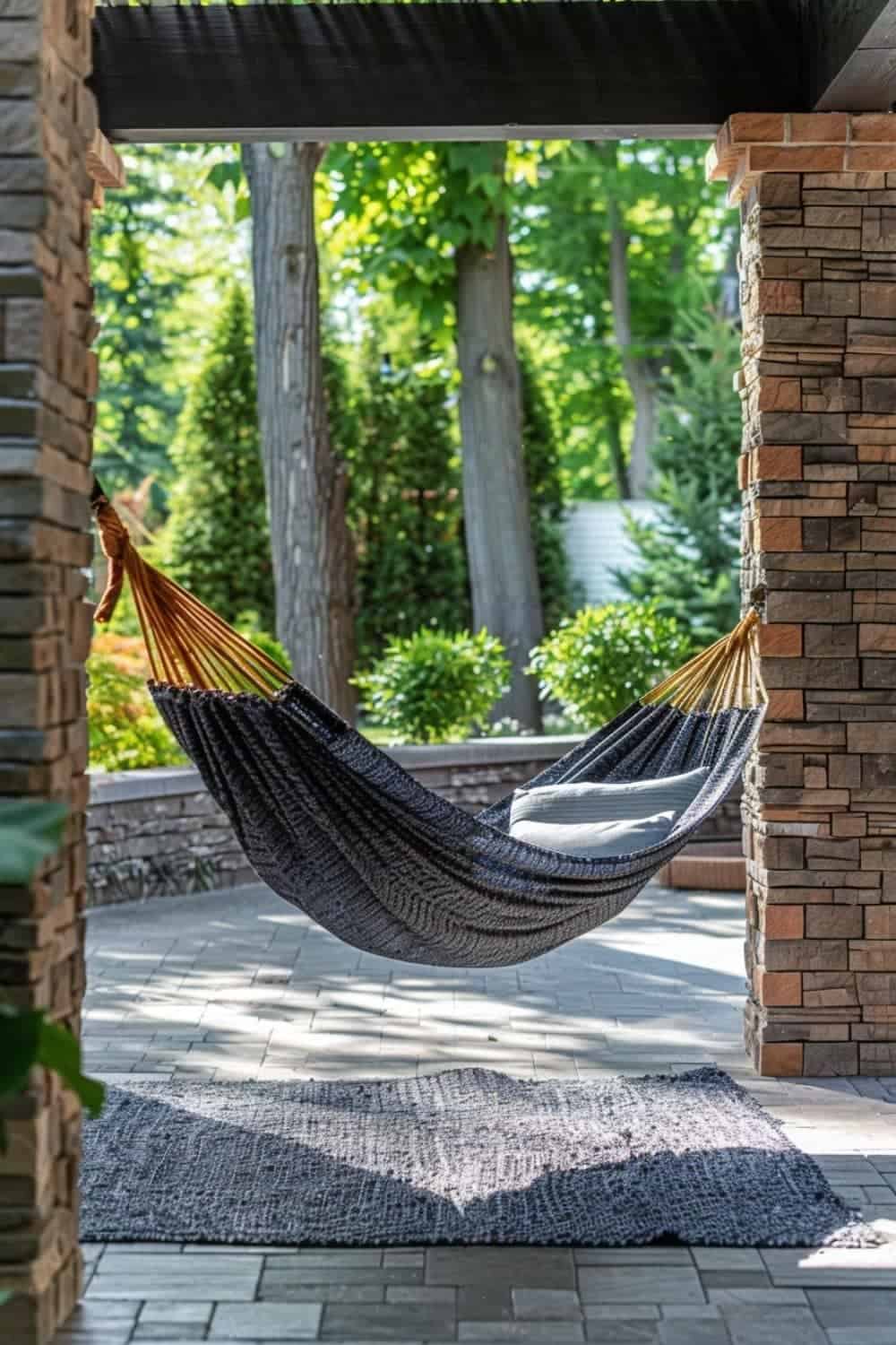 50+ Dreamy Backyard Hammock Ideas for Ultimate Relaxation! - Restore ...