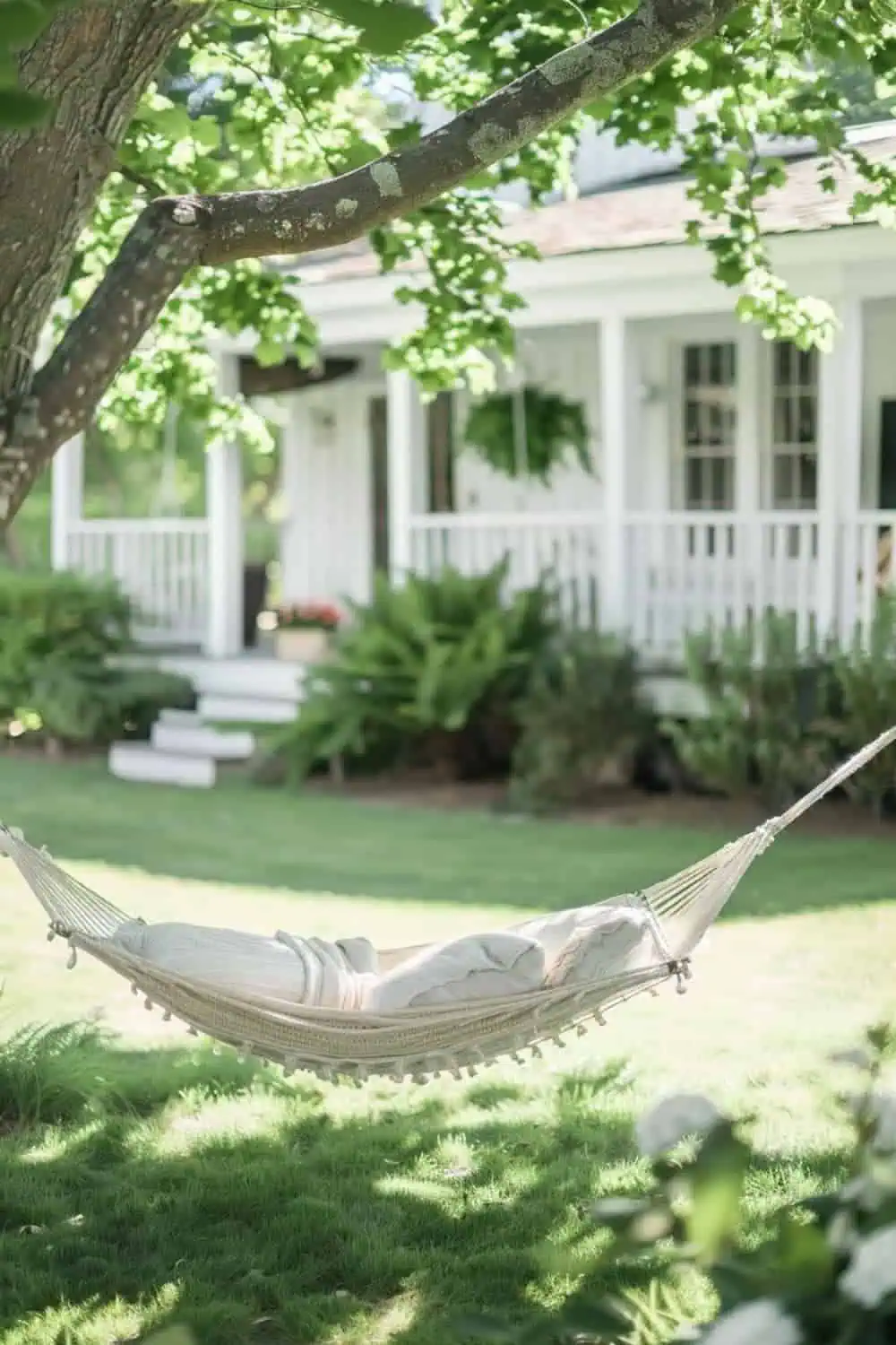 50+ Dreamy Backyard Hammock Ideas for Ultimate Relaxation! - Restore ...