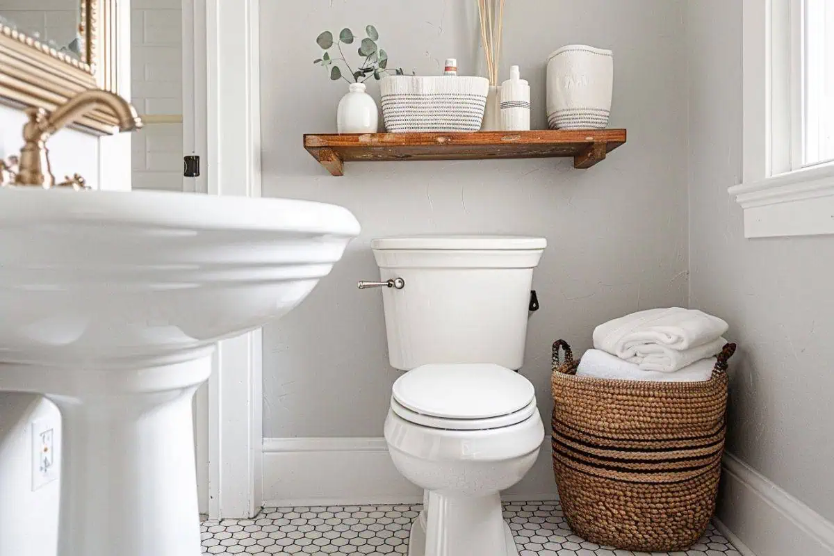 50+ Stunning Half Bathroom Transformations You Have to See! - Restore Decor & More