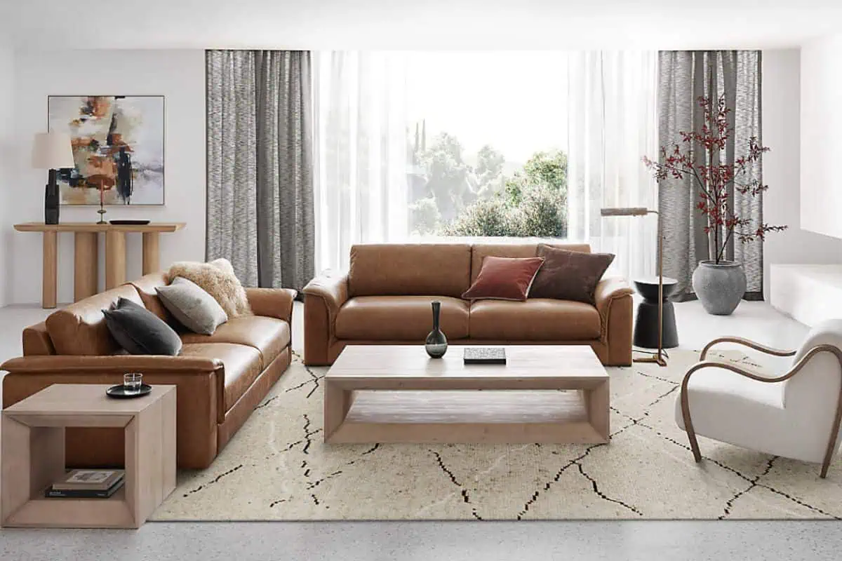 40+ Stunning Ideas to Style Your Brown Couch Living Room - Restore ...