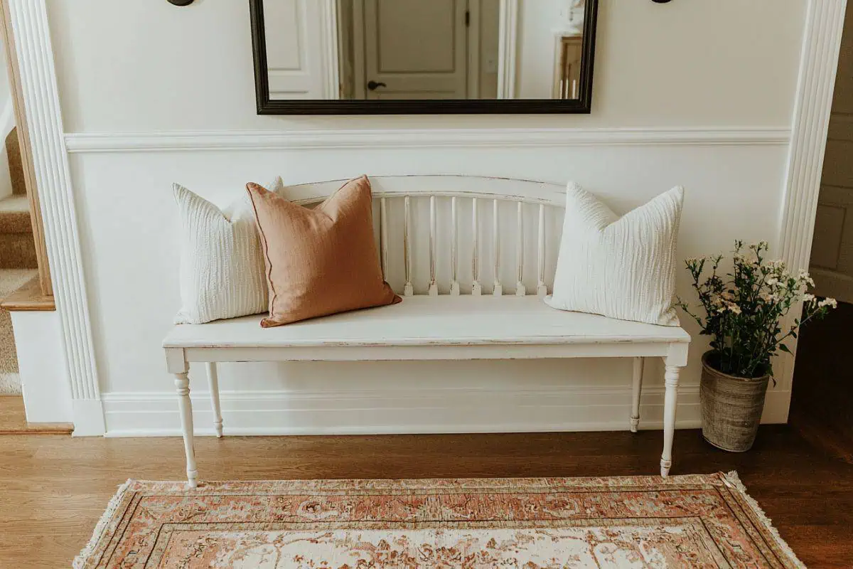 Entryway Bench Styles for Every Home: 40+ Ideas to Inspire Your Space ...