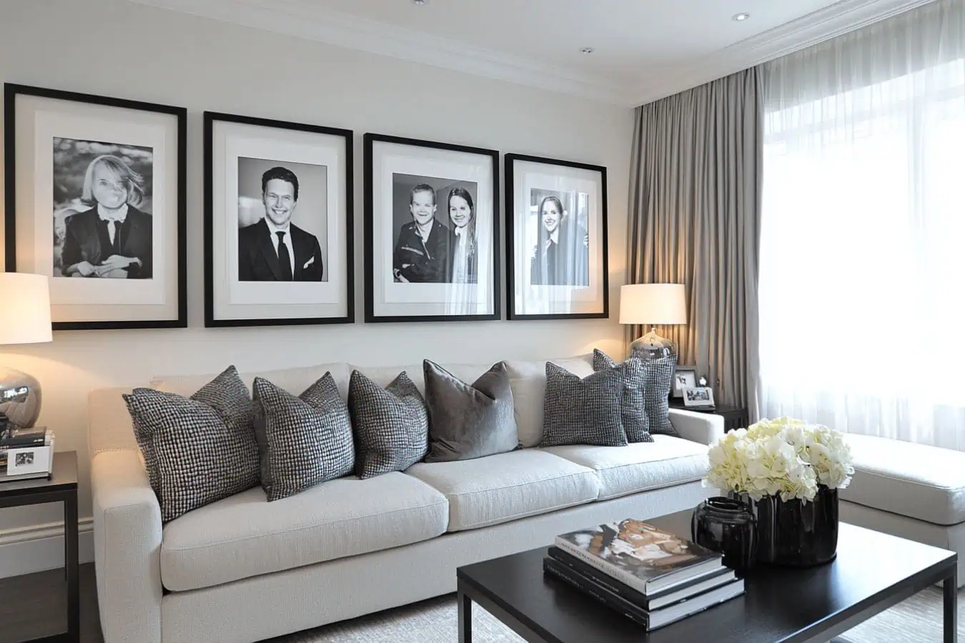 How to Style a Show-Stopping Gallery Wall with These Simple Tips ...