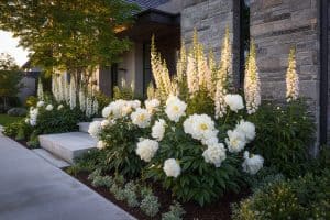 5 Ways White Gardens Can Instantly Class Up Your Outdoor Space ...