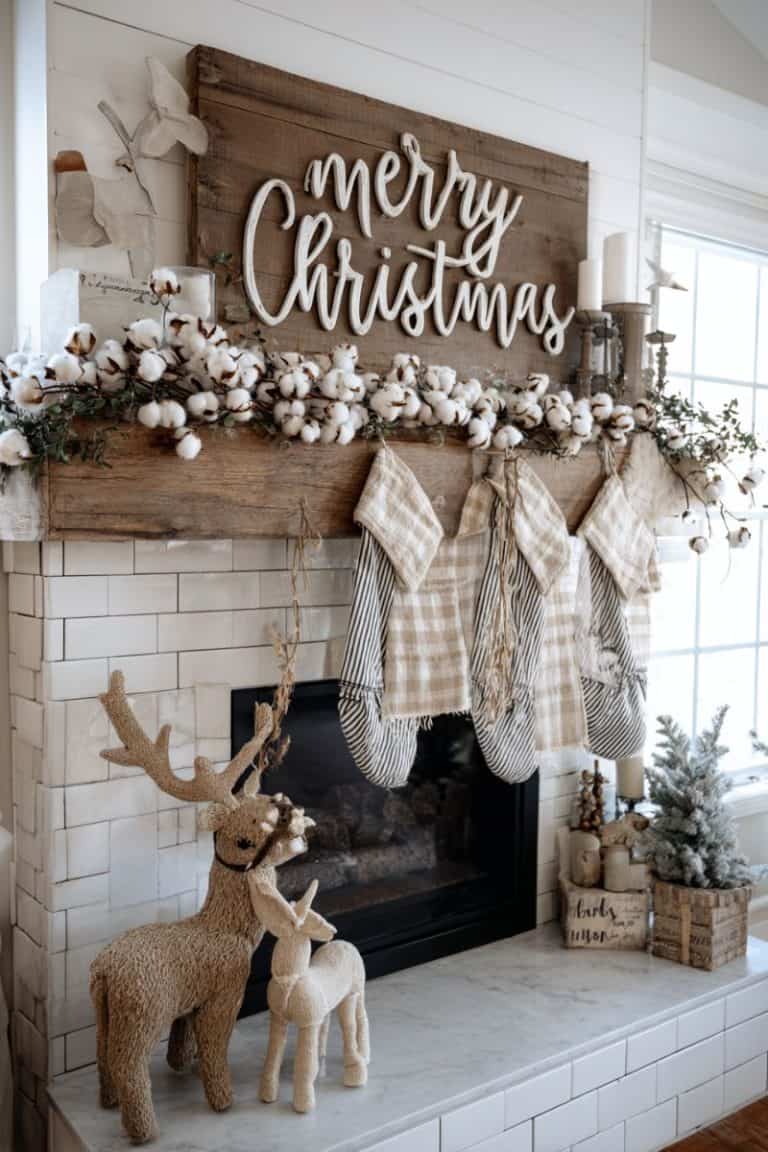 50 Jaw-Dropping Christmas Mantle Ideas You’ll Want to Copy Immediately ...