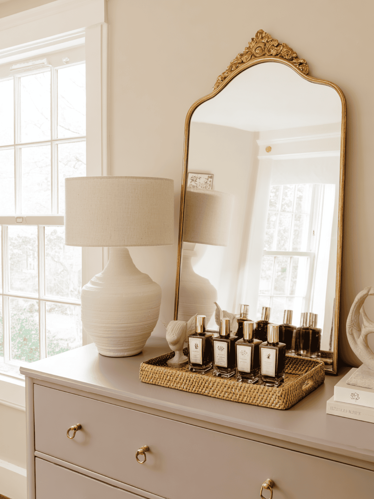 10 Designer-Approved Tips to Style Your Dresser Top Like a Pro ...